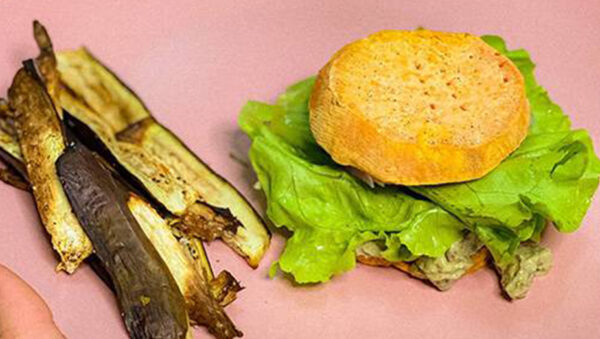 Hamburger me patate të ëmbël - Ne Forme Me Aulonen